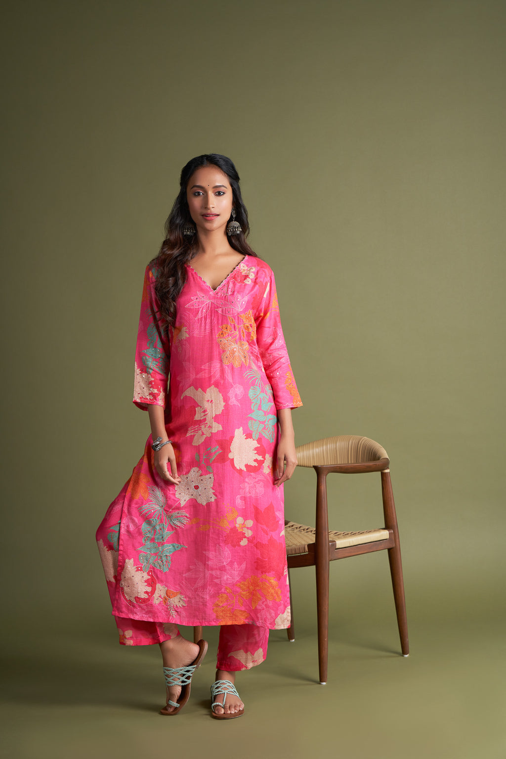Bright Pink Muslin Kurta Set with Heavy Hand Embroidery | Subhrekha